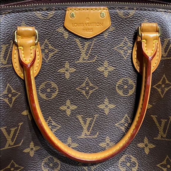 Louis Vuitton Turenne Pm Dimensions Explained | semashow.com